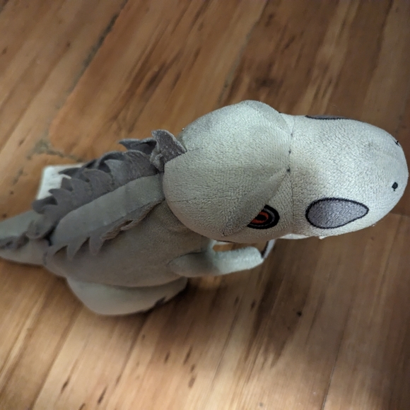 Universal | Toys | Jurassic World Dinosaur 8 Long Soft Gray Indominus ...